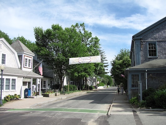 Marion: Waterfront, Tabor Campus, Lovely Homes - Great Runs